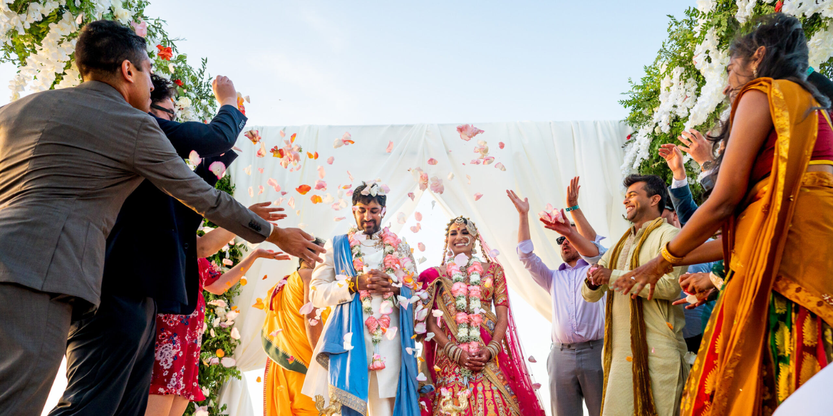 Top Entertainment For Events In Delhi: Emcee, DJ & Dancers